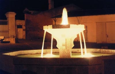 Réalisations de fontaines, pompes de puisage et baignades biologiques